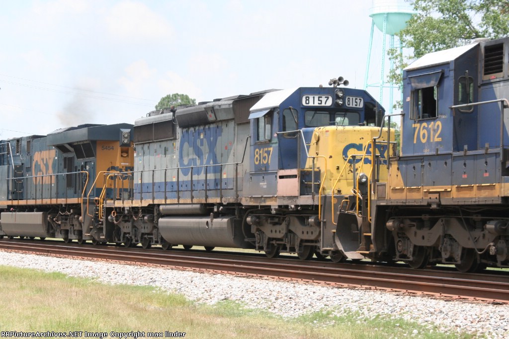 CSX 8157